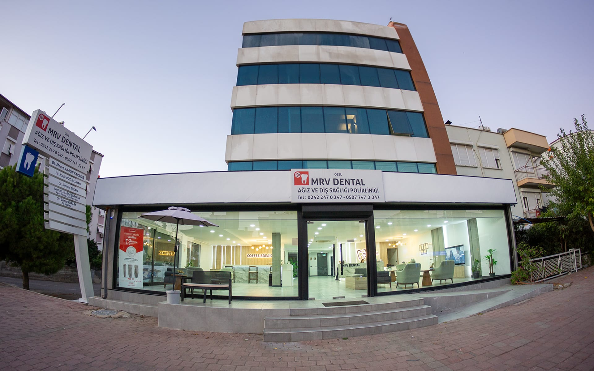 MRV Dental Galeri | Uzman Kadro ve Klinik Ortamı